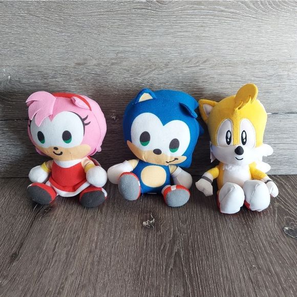 sonic | Toys | Sonicthe Hedgehog Plush Lot Of 3 Sonic Amy Rose Tails ...
